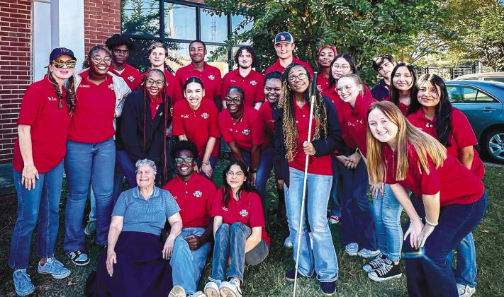 PCHS students visit Georgia Academy for the Blind | The Eatonton Messenger